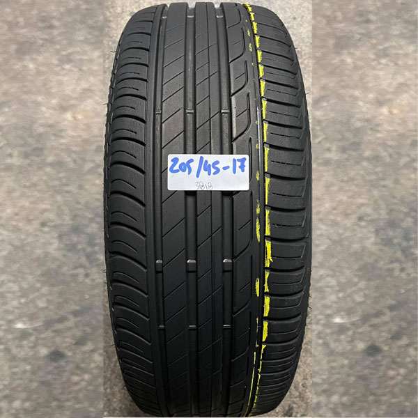 ΕΛΑΣΤΙΚΑ ΜΕΤΑΧΕΙΡΙΣΜΕΝΑ BRIDGESTONE T001 RFT 205/45-17 88 W XL